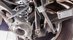 How to Deal With Volvo Front Strut Failure Issues